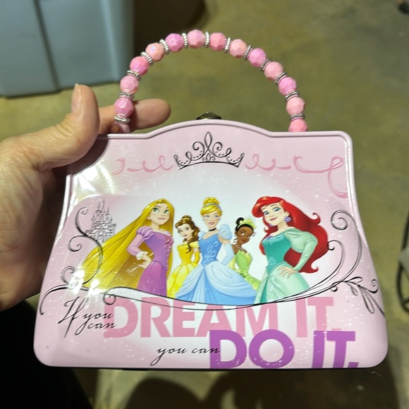 Disney | Accessories | Disney Princess Metal Tin Purse Storage ...